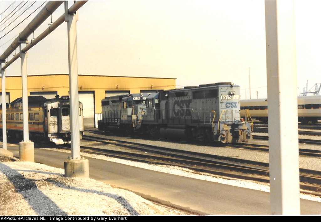 CSX 6535 & CSX 4226
